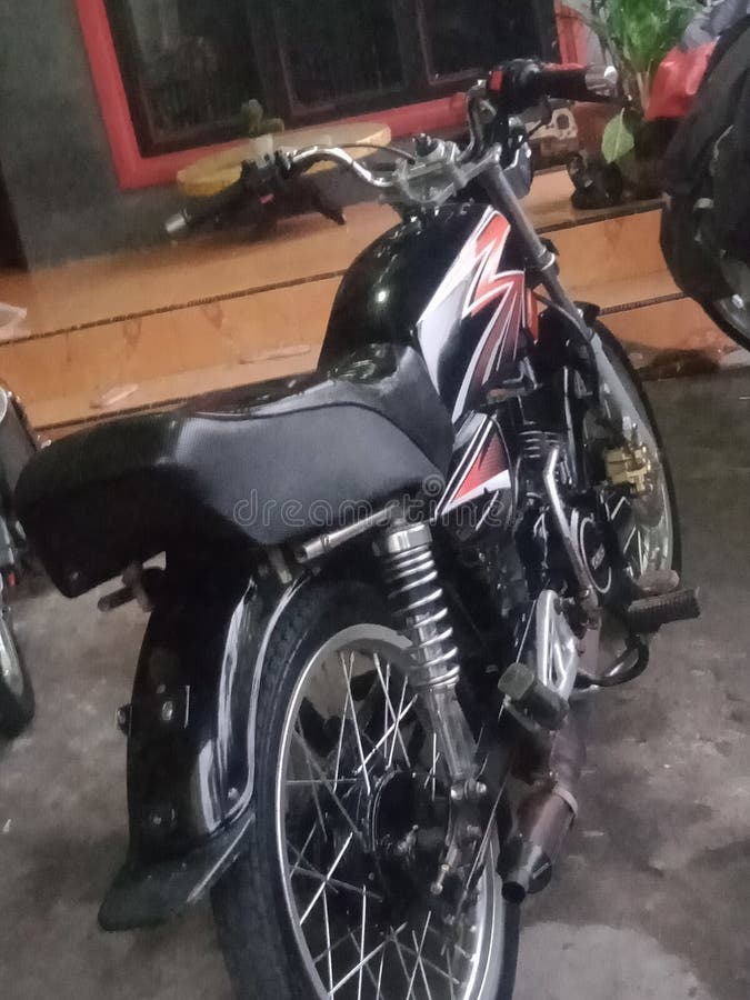 Yamah RX King 2005 First Black Stock Image - Image of bike, king: 261673259