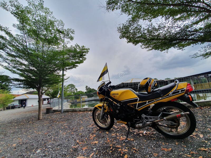 Motorbike Yamaha RZ350 Ypvs Editorial Stock Photo - Image of vintage ...