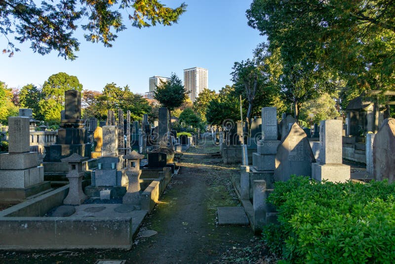 Yanaka Cemetery, Japan Tokyo Editorial Photography - Image of occasion ...