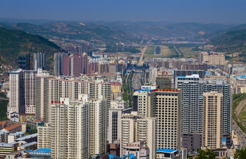 Yanan city editorial photography. Image of light, road - 28395802