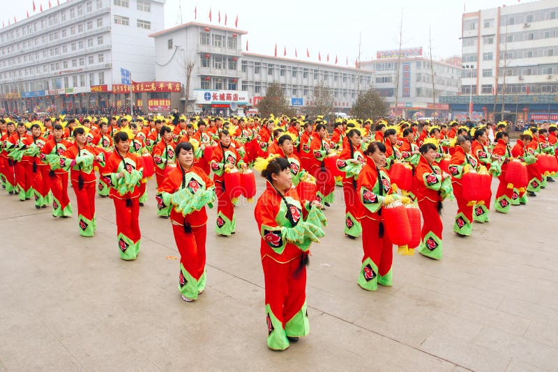 Yangko dance editorial image. Image of performance, annual - 29473405