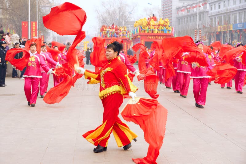 Yangko dance editorial photography. Image of carnival - 29475007