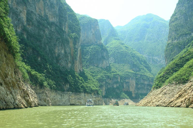 Yangzi River First Bend in China Stock Image - Image of deep, face ...