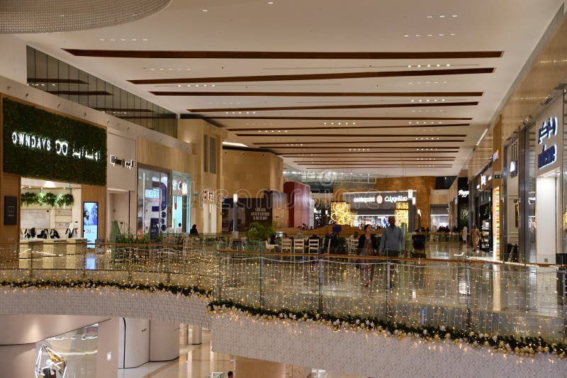 Yas Mall on Yas Island in Abu Dhabi, UAE Editorial Image - Image of ...