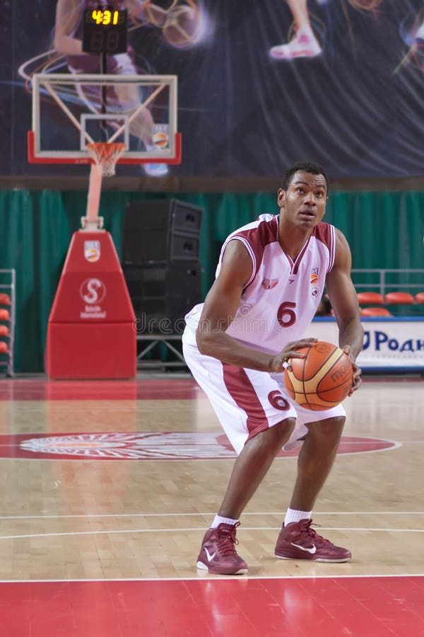 Yaya Adamu editorial stock photo. Image of team, dribbling - 16619068