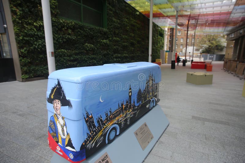 Year of the Bus Statue in London Editorial Photo - Image of parade ...