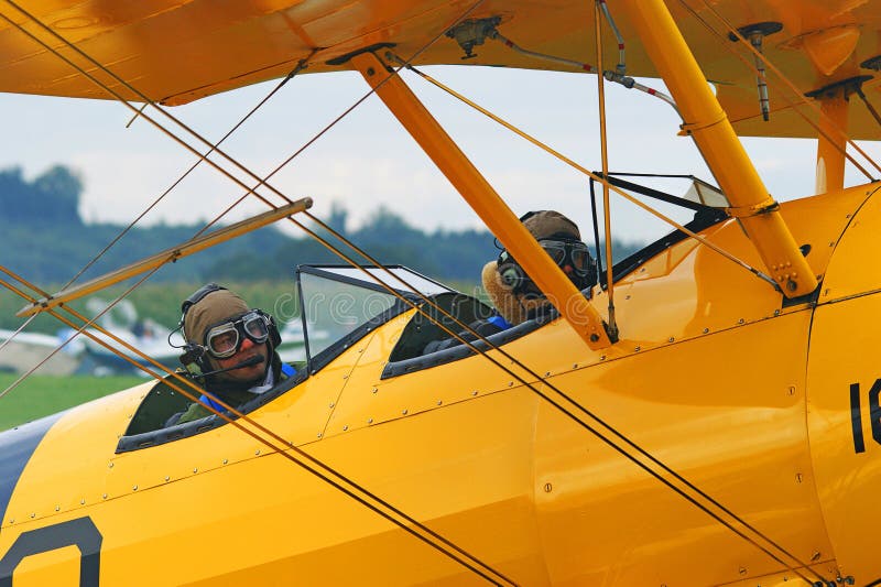 Yellow, Airplane, Aircraft, Aviation Picture. Image: 90102400