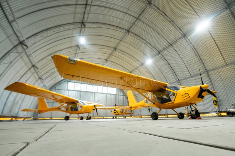 Yellow Airplane from Spirit Airlines, at Orlando Airport . Editorial ...