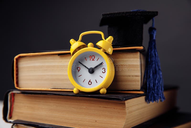 440 Graduation Cap Clock Stock Photos - Free & Royalty-Free Stock ...