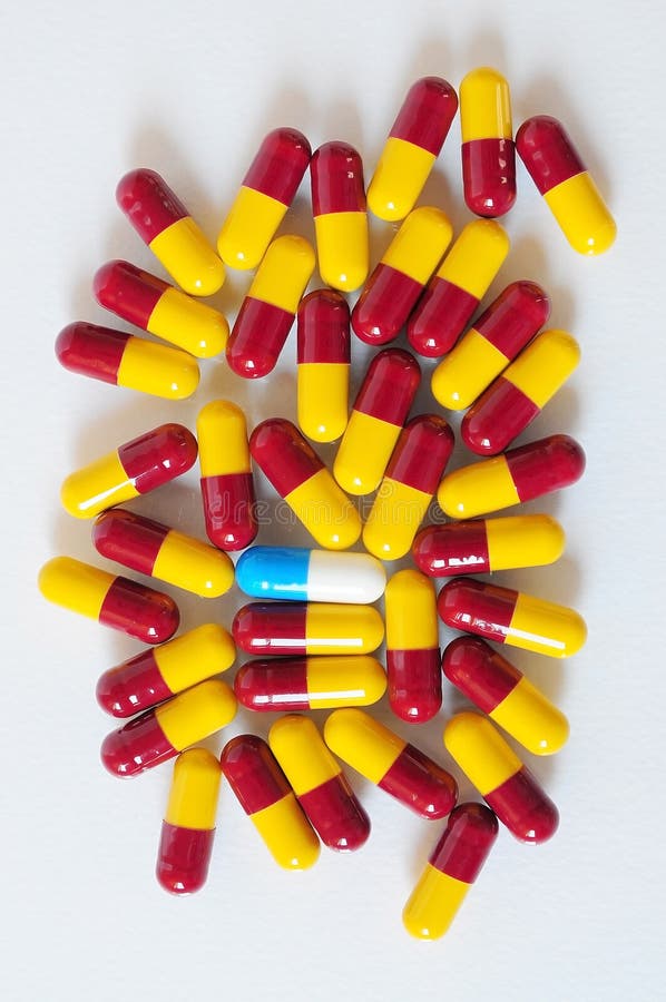 Yellow capsul stock photo. Image of nutrient, multivitamin - 17605836