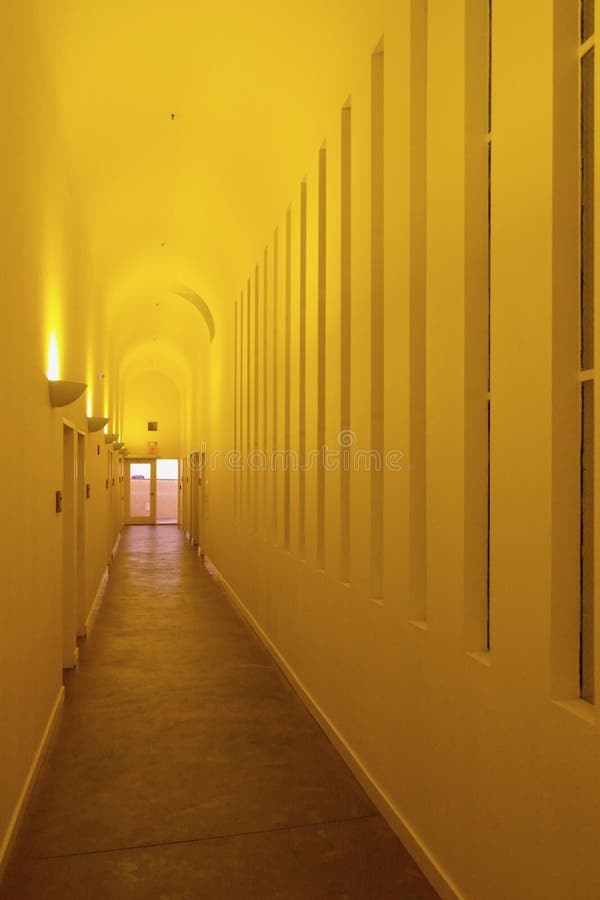 One Point Perspective Hallway Stock Photos - Free & Royalty-Free Stock ...