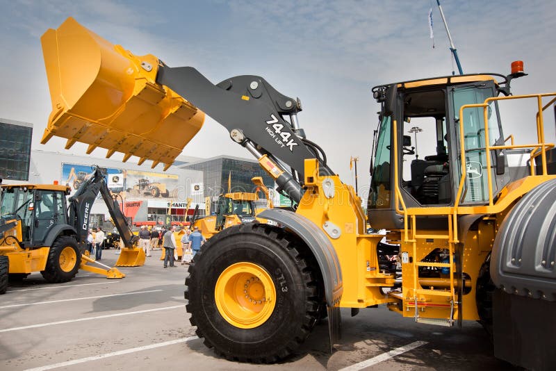 Yellow Diesel Front End Loader Editorial Stock Image - Image of black ...