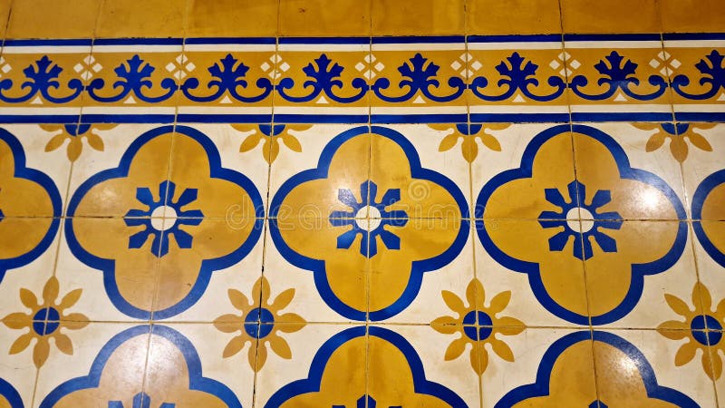 Yellow Tile Pattern. Patterned Tile Detail. Vintage Tile View Stock ...