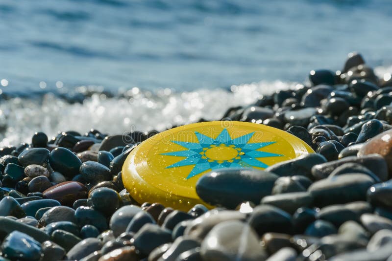 Yellow Frisbee stock image. Image of outdoor, disk, plastic - 4714127