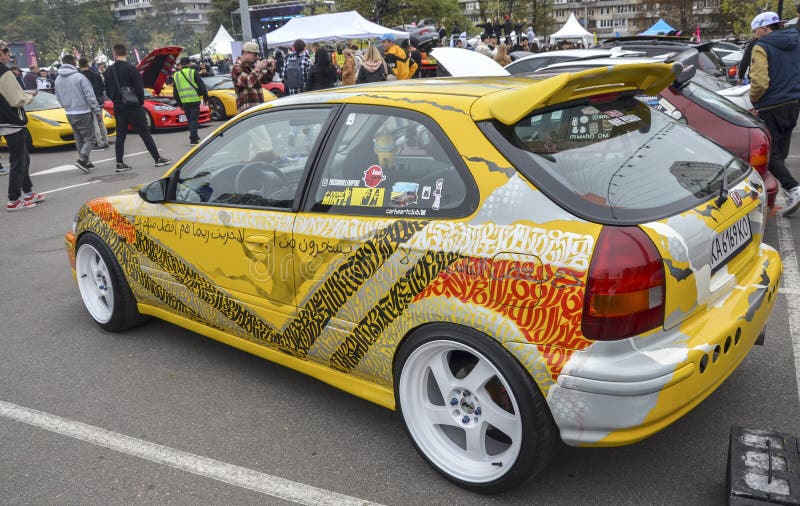 Yellow Honda Civic EK Hatchback Editorial Photo - Image of race ...
