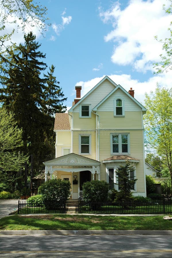 Old yellow house stock image. Image of slum, boards, yellow - 1814777