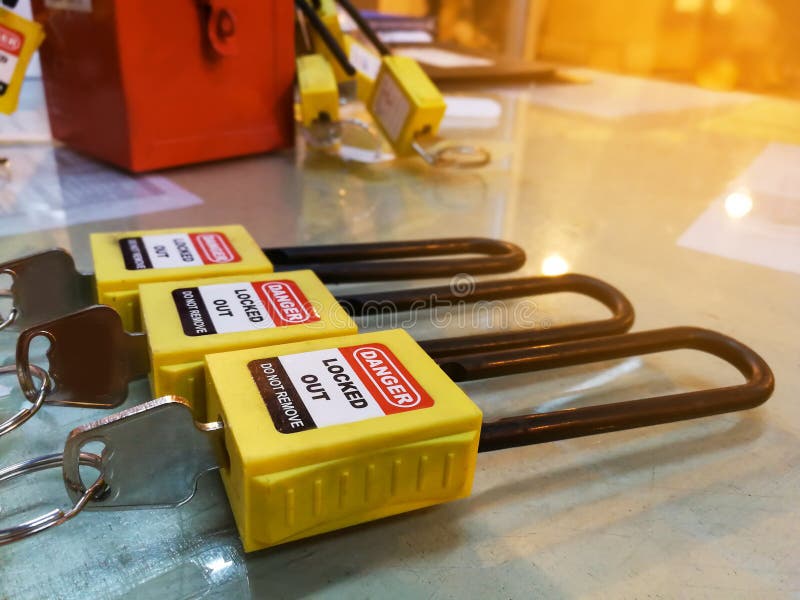 Yellow Key Lock and Tag for Process Cut Off Electrical,the Toggle T ...