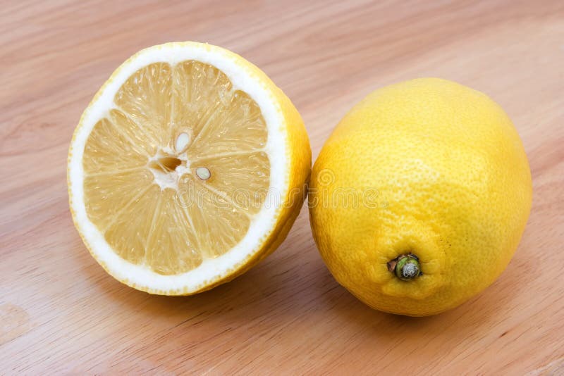 Yellow lemons stock photo. Image of food, fresh, juice - 7372248
