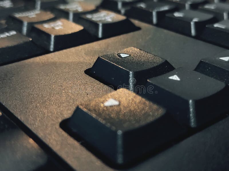 Yellow Light Reflection on the Keyboard Ilustrasi Stock Photo - Image ...