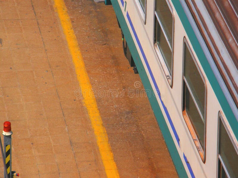 The Yellow Line Picture. Image: 4809801