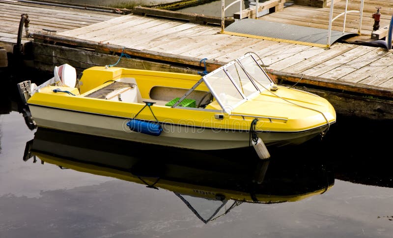 Yellow Motor Launch at Pier Stock Image - Image of harbour, harbor: 7544479