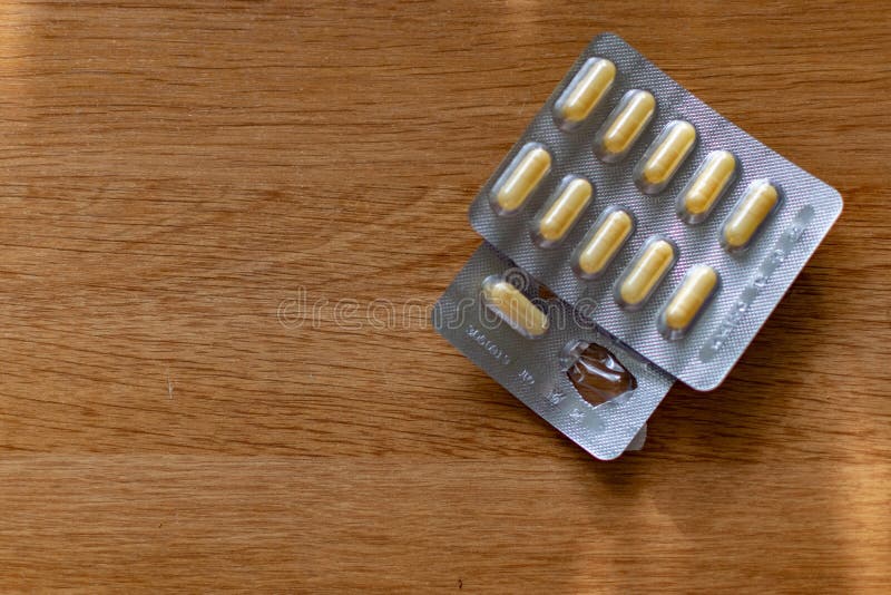 Yellow, Oval-shaped Tablets in Capsules, Absorbable Shell with Powder ...