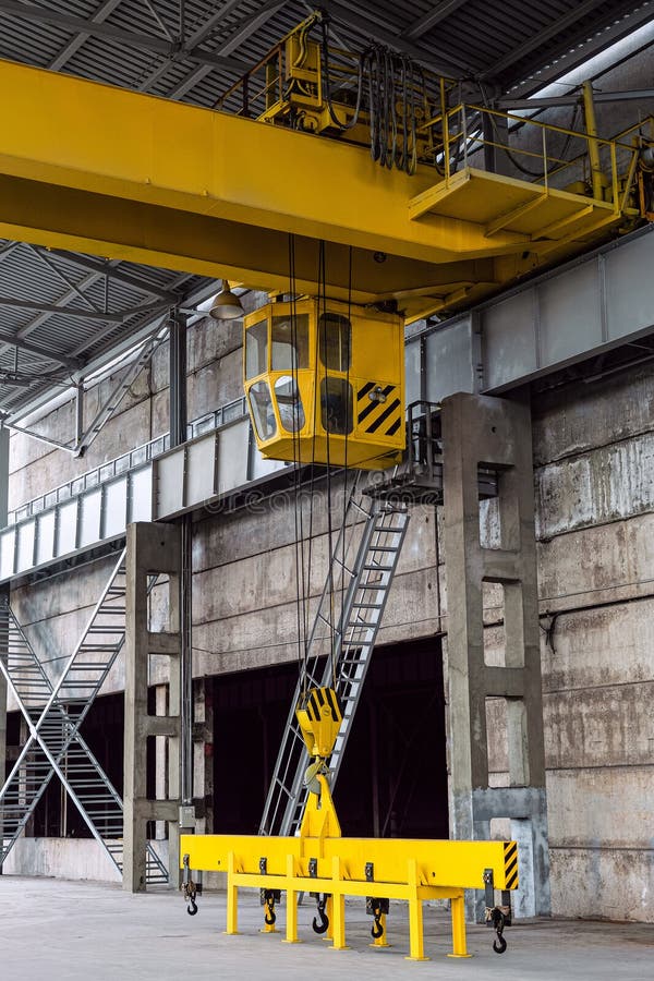 120 Overhead Crane Cabin Stock Photos - Free & Royalty-Free Stock ...