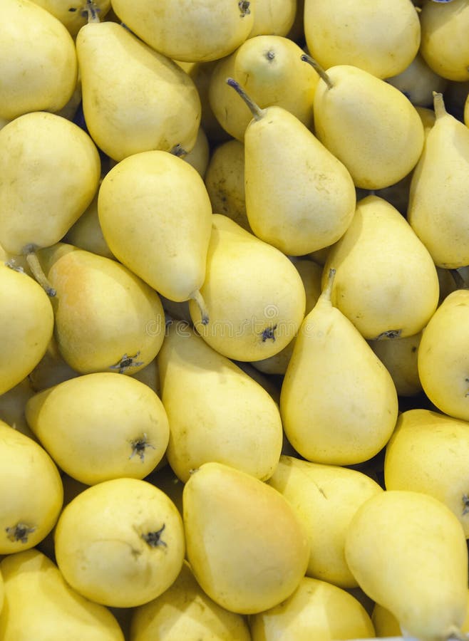 Yellow Pears View from Above Stock Image - Image of cure, slim: 34610143