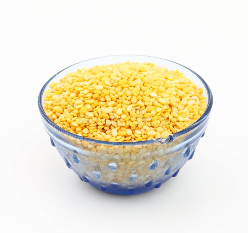 Yellow split mung dal stock image. Image of mongo, gram - 90848469
