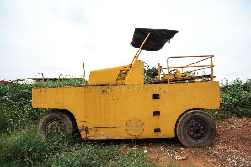 Yellow Steamroller Vintage Old Stock Photos - Free & Royalty-Free Stock ...