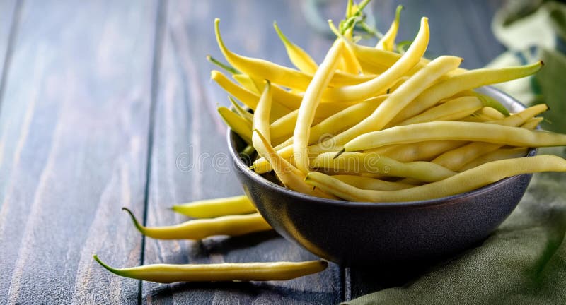 Yellow String Beans in a Bowl. Stock Illustration - Illustration of ...