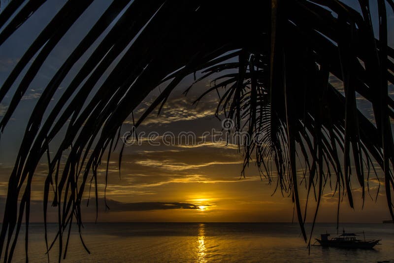 Red and Yellow Sunset Gradient Background with Blurred Ombre Effect ...