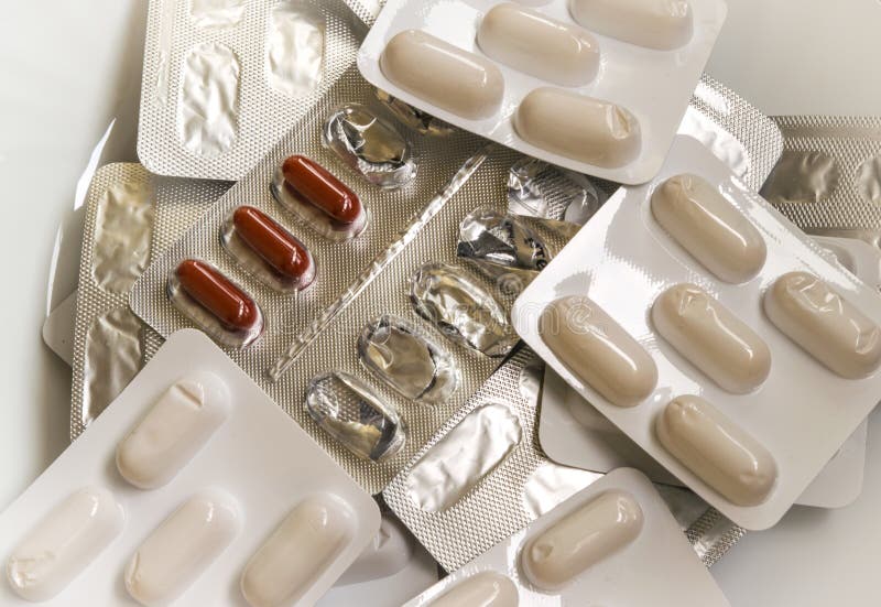 Yellow tablet of fish oil stock photo. Image of fish - 56447178