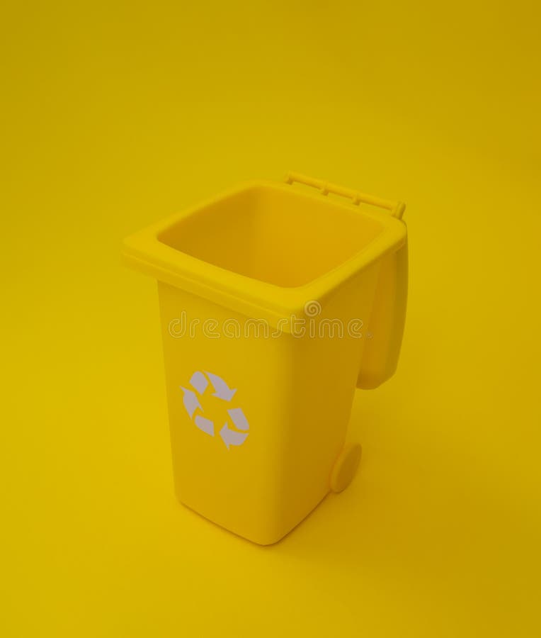 Yellow Trash Can with Recyclable Lid Isolated on a White Background ...