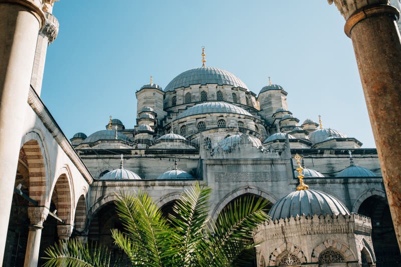 The Yeni Cami Mosque in Istanbul Stock Image - Image of mosque ...