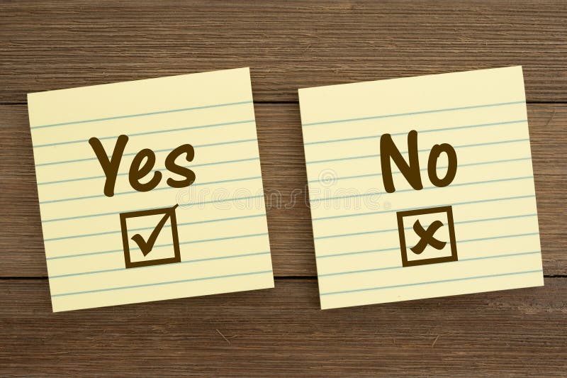 Yellow Lined Sticky Notes Weathered Wood Stock Photos - Free & Royalty ...