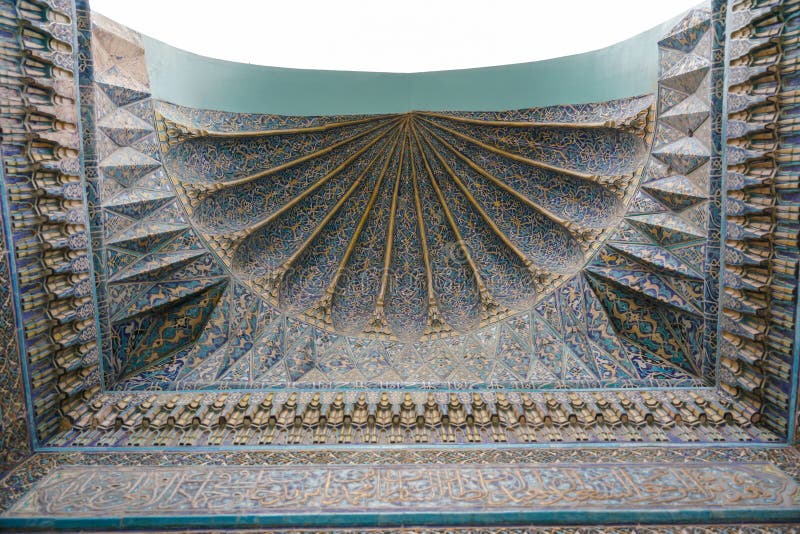 Yesil Tomb in Bursa, Turkiye Stock Photo - Image of history, culture ...