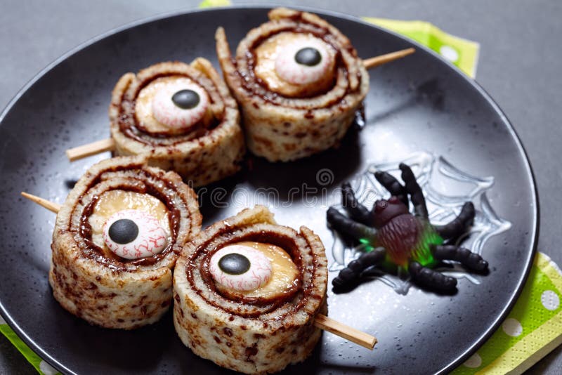 Yeux De Monstre Pour Halloween Image stock - Image du horreur, gosse ...