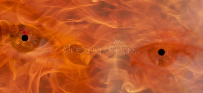 Yeux effrayants photo stock. Image du durée, oeil, rouge - 9033210