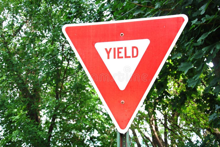 180 Blank Yield Sign Stock Photos - Free & Royalty-Free Stock Photos ...