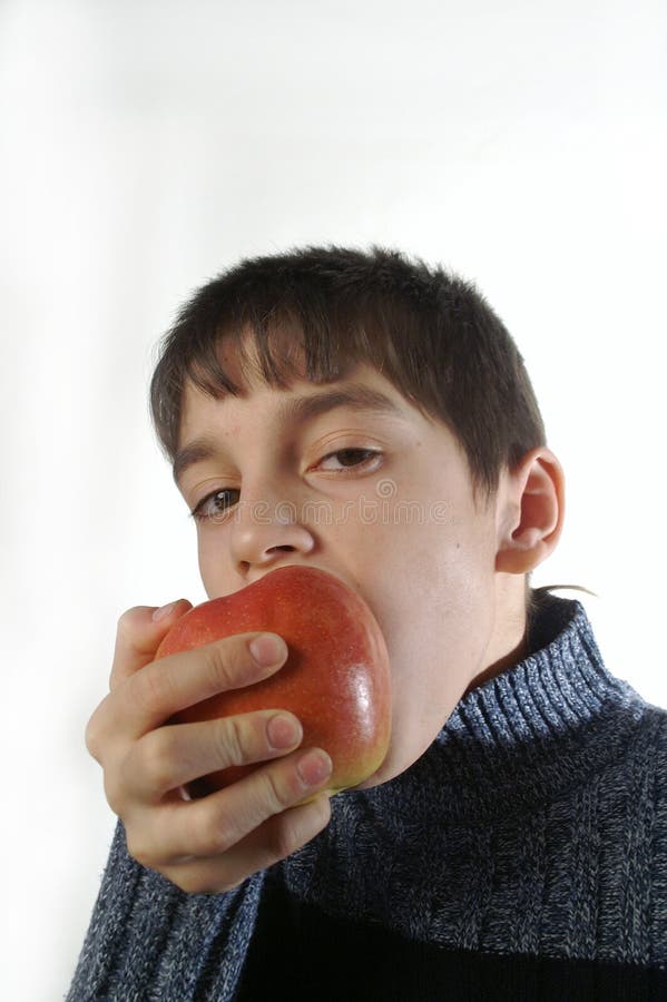 Yo Estoy Comiendo Una Manzana Foto de archivo - Imagen de dieta ...