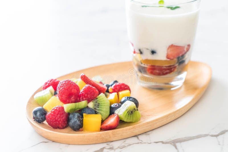 Yogurt with Mixed Fruit (strawberry, Blueberries, Raspberry, Kiwi ...