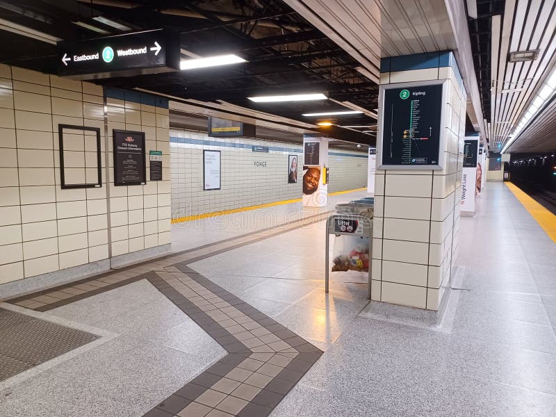 Yonge Subway Station Interior View Editorial Photo - Image of railway ...