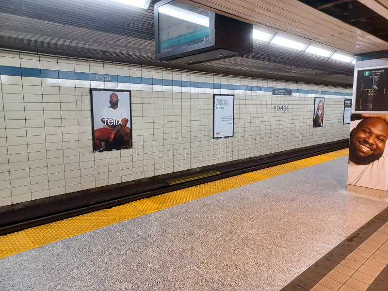 Yonge Subway Station Interior View Editorial Image - Image of light ...