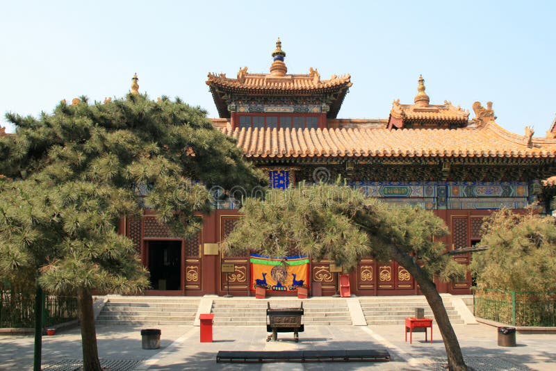 Yonghe Temple - Beijing - China (3) Stock Image - Image of chine, lama ...