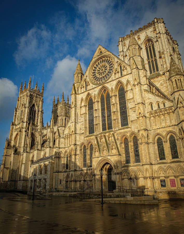 York Minster Cathedral, York, UK Stock Photo - Image of evening, golden ...