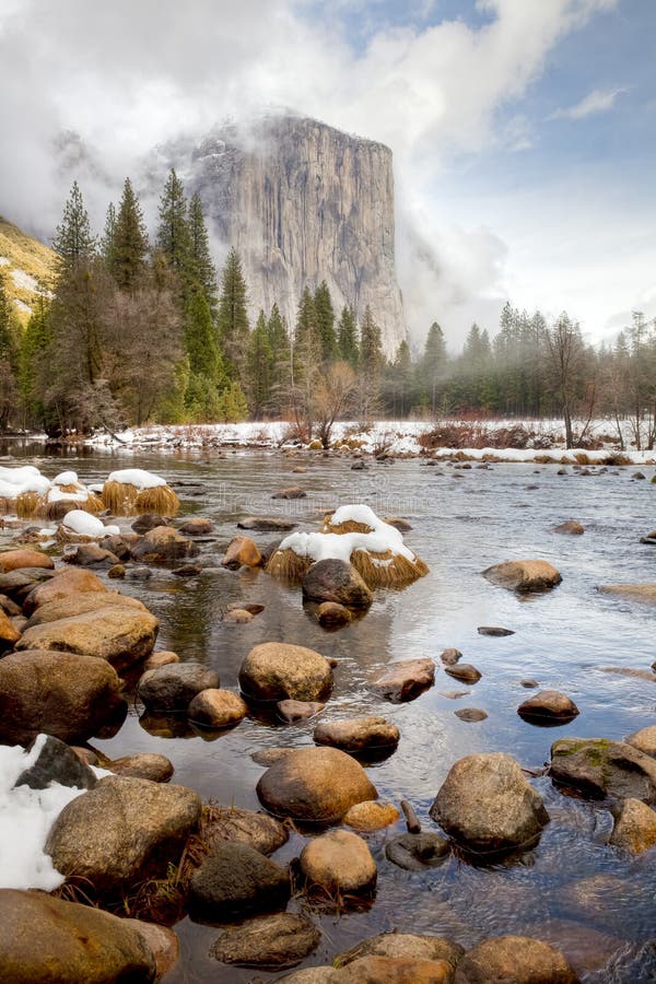 Yosemite rock formation stock photo. Image of explore - 21172124