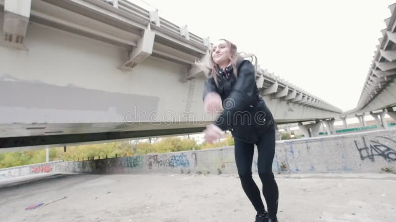 Acrobatic Girl Doing Split on Sand Empty Beach. Flexible Girl Making ...