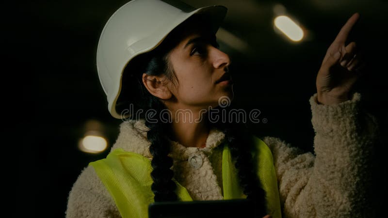 Young Arabian Woman Technician Inspector Engineer Developer Wears ...