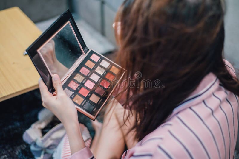 309 Asian Girl Taking Shower Stock Photos - Free & Royalty-Free Stock ...